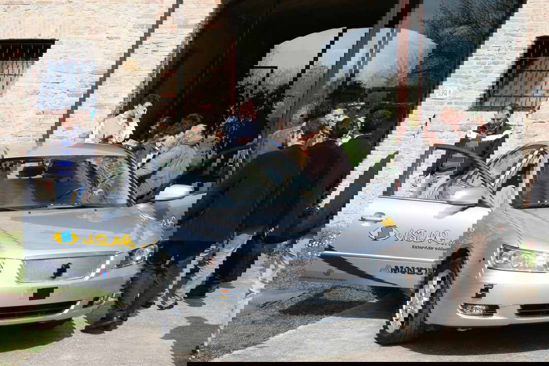 VisLab BRAiVE, la prima auto italiana che guida da sola