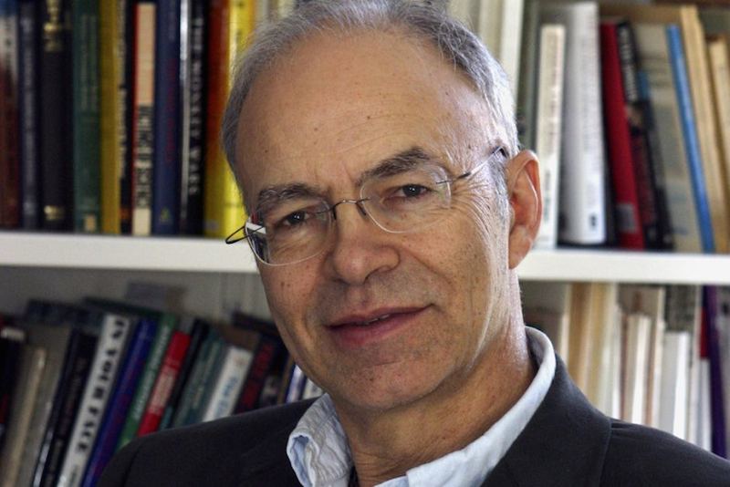 Il filosofo Peter Singer: "Per ridurre i costi sanitari, sopprimere i ...