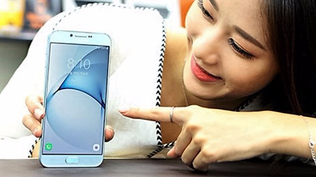 Ecco il Galaxy A8, con buone specifiche e feature tipiche del Note 7