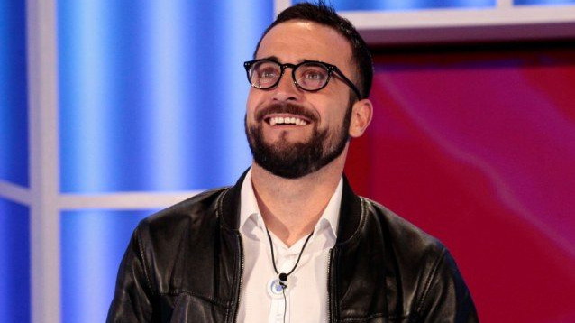 Danilo Aquino pronto ad attaccare i suoi ex coinquilini nella puntata finale del Grande Fratello 15