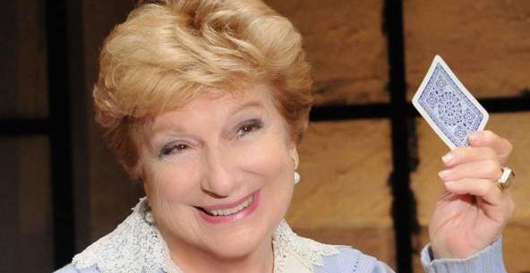 Valeria Valeri si è spenta a 97 anni: una vita tra tv e teatro, sempre ...