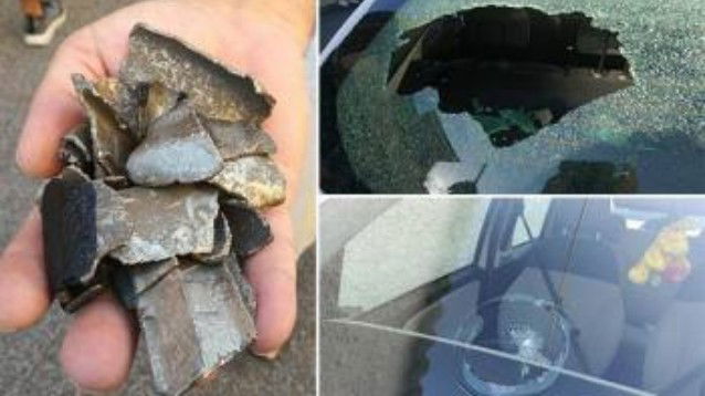 Fiumicino: cadono al suolo frammenti del Boeing 787 in volo. Danni alle ... Fiumicino: cadono al suolo frammenti del Boeing 787 in volo. Danni alle ...
