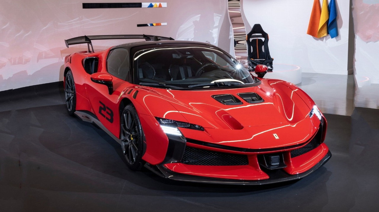 La Ferrari SF90 XX Stradale è l’hypercar definitiva per la pista e la ...