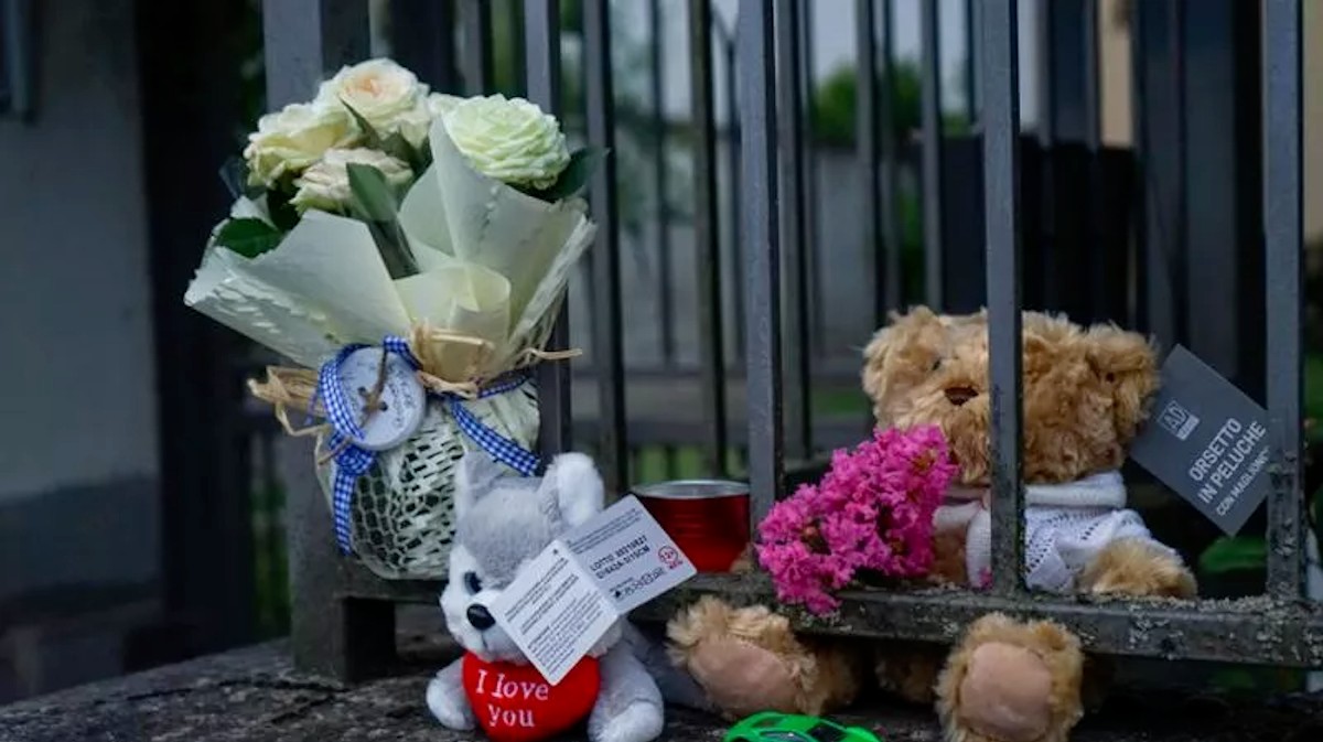 Madre in stato depressivo soffoca figlio di un anno. Il padre: "non mi ...