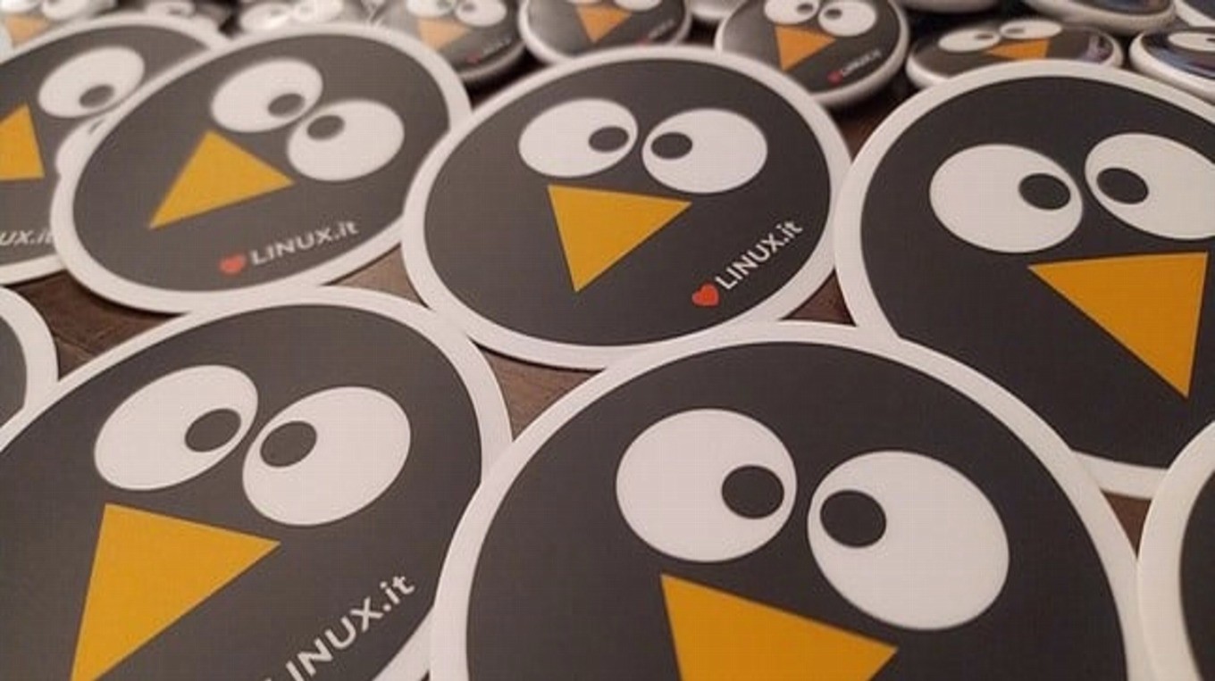 Linux raggiunge un record del 4% di market share tra gli OS desktop ...