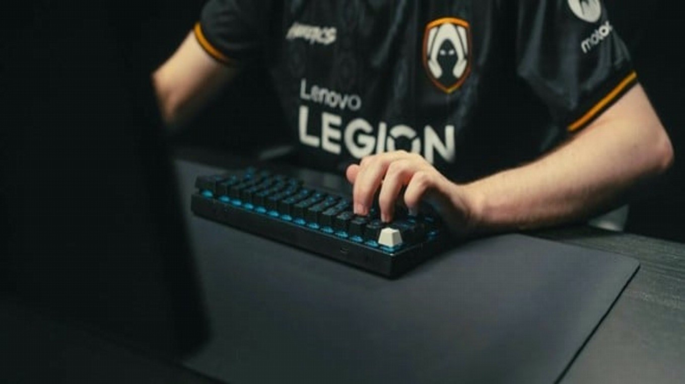 Logitech G Pro X60: ufficiale la tastiera da gaming compatta