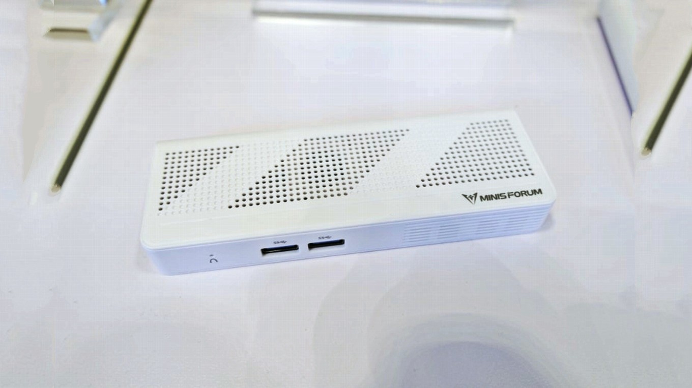 Miniforum S100: l'innovativo mini PC portatile