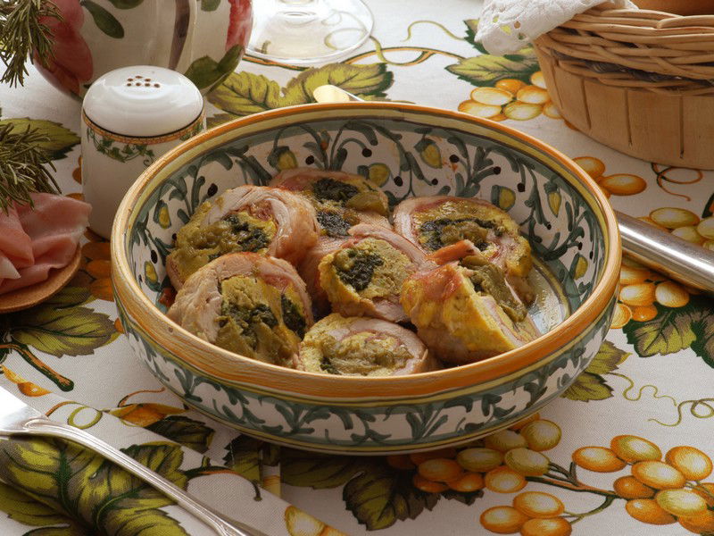 Ricetta rollè di vitello con prosciutto e spinaci - Fidelity Cucina