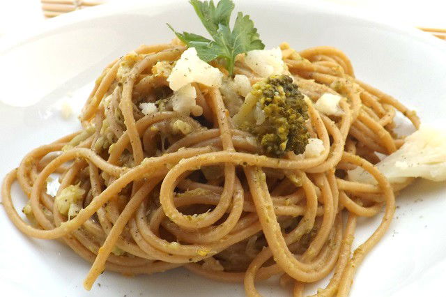 Spaghetti integrali con verdure - Fidelity Cucina