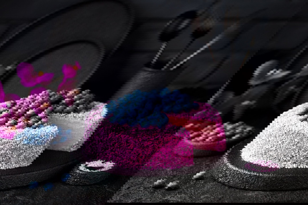 Torta di crepes con crema di pitaya e latte di cocco - Fidelity Cucina