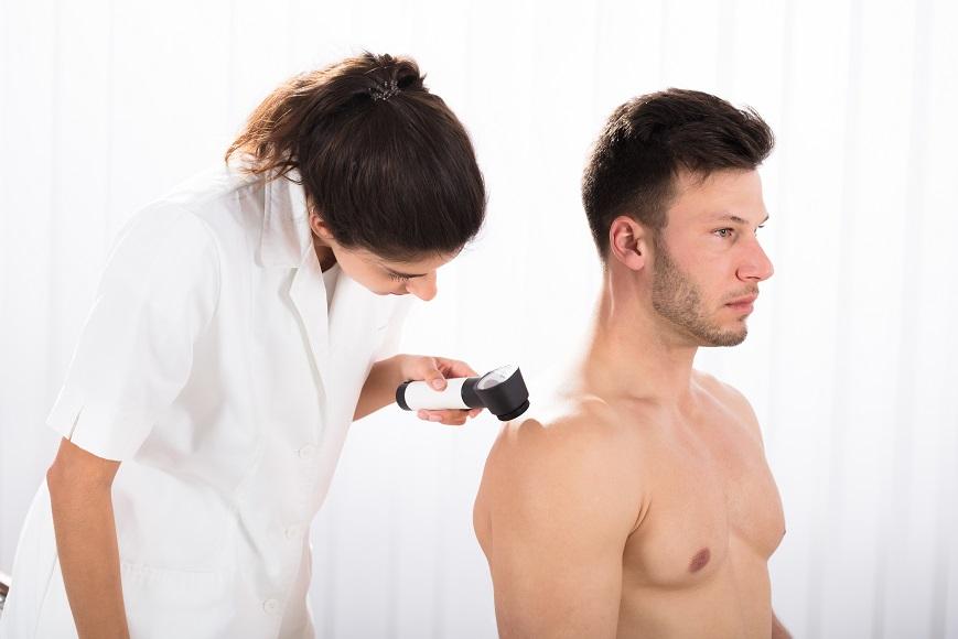 Verruche piane: cosa sono, come curarle e rimedi naturali