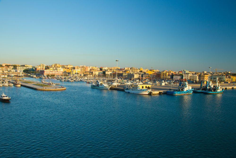 Cosa vedere a Porto Torres: centro storico e spiagge più belle ...